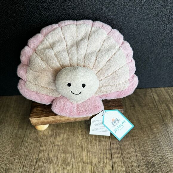Jellycat | Toys | Jellycat Amuseables Clemmie Clam New Jellycat ...